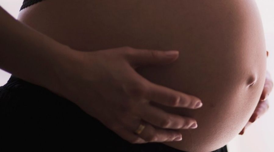 Ways Your Skin Changes During Pregnancy - WeTheParents